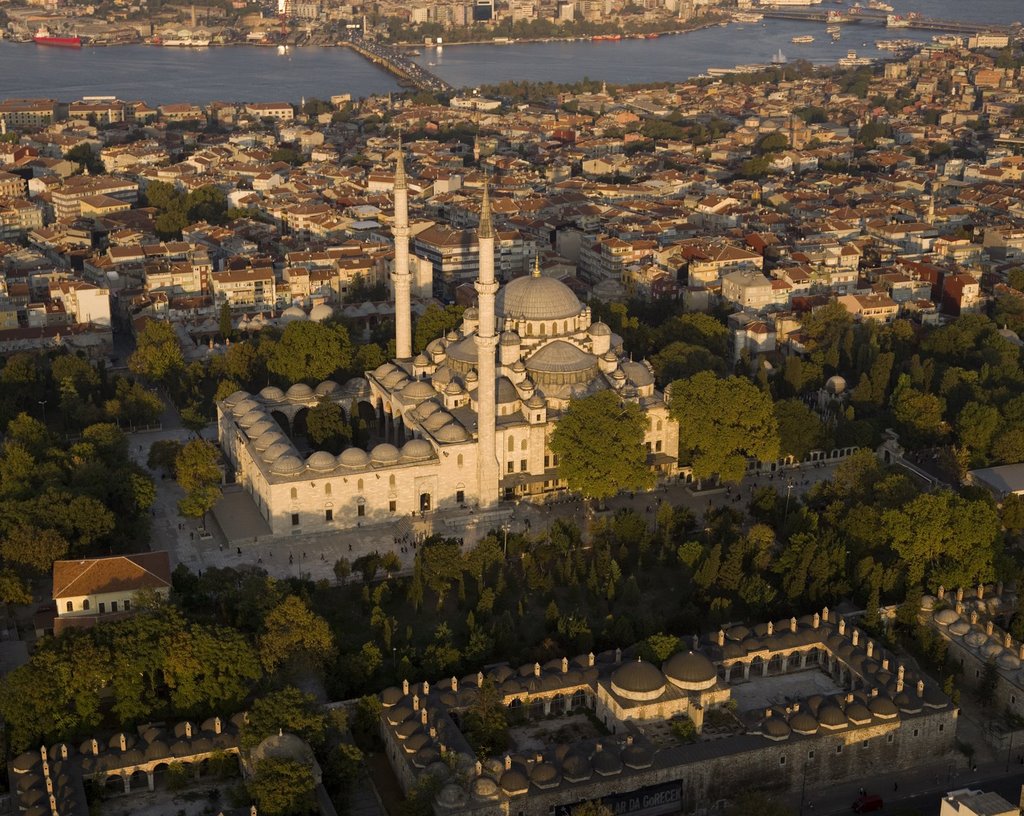 Fatih Camii ve Külliyesi Nerede, Nasıl Gidilir? | Gezilecek Yerler